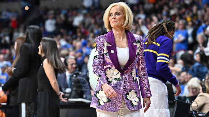 Kim Mulkey, LSU Women's Basketball to Take Center Stage at SEC Media Day