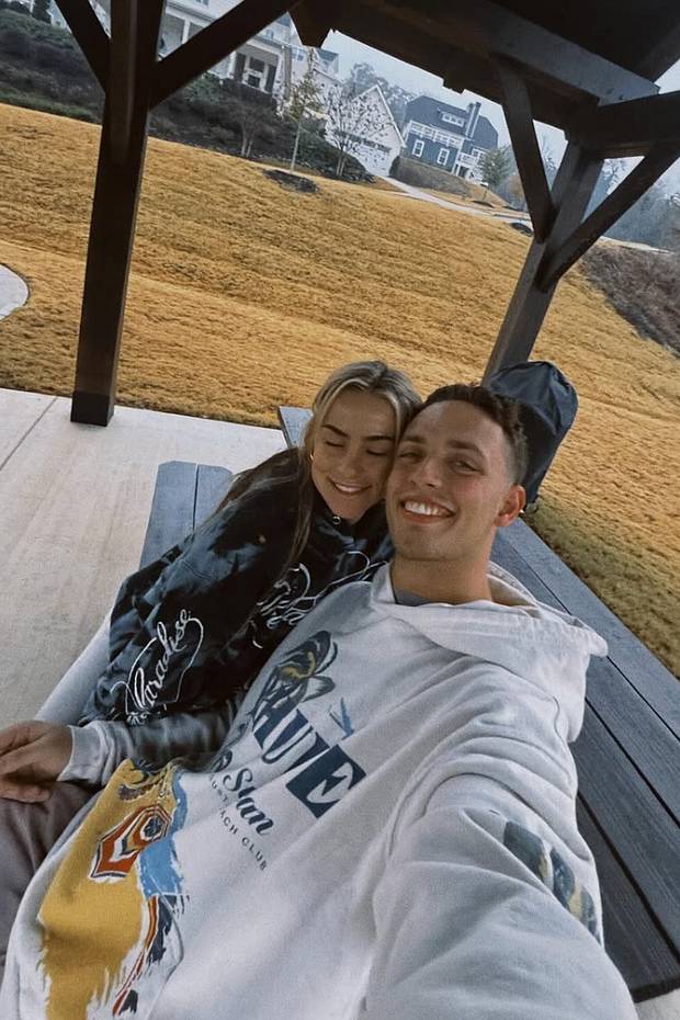 Carson Beck pens sweet birthday note for gf Hanna Cavinder after Miami ...