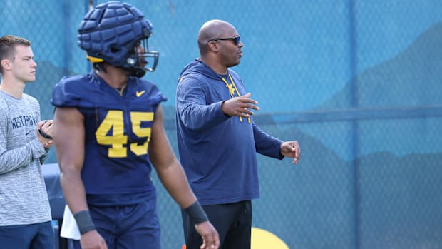 PHOTO GALLERY: Get an Inside Look at Day 2 of Spring Practice