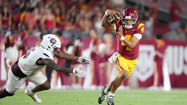 Lincoln Riley Addresses Controversy Of USC's Food Poisoning vs. Illinois