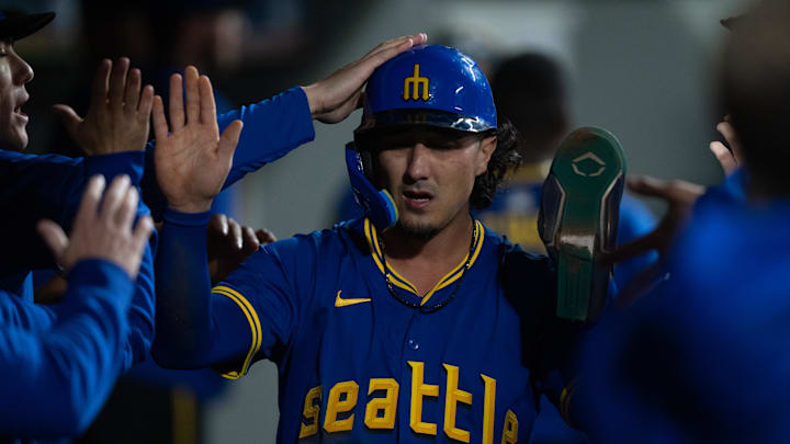 Chicago White Sox Come to Terms with Veteran Infielder Josh Rojas