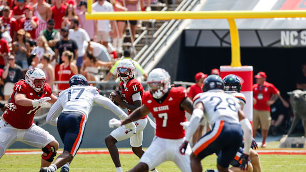 PFF Grades and Snap Counts From Virginia's Loss to NC State