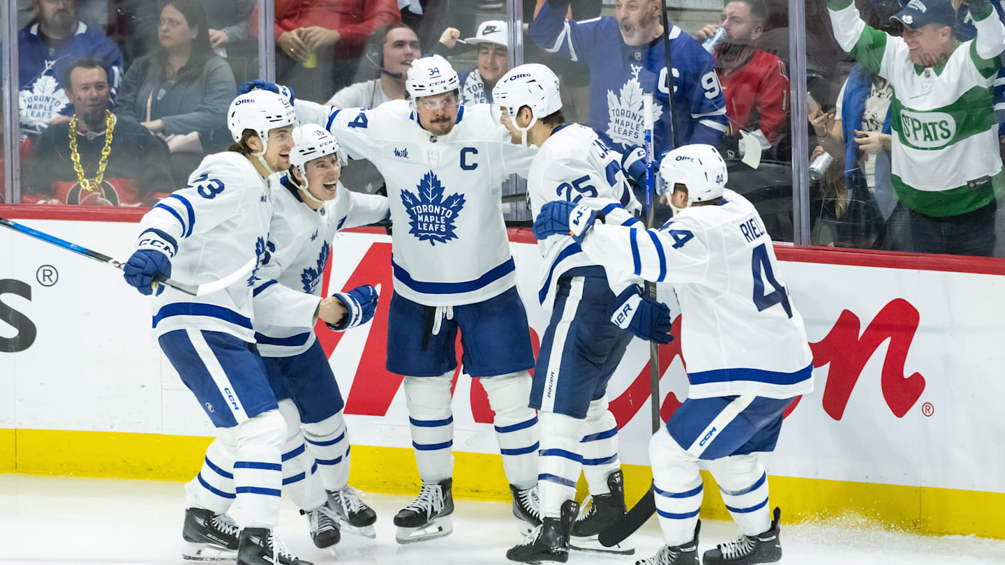 Toronto Maple Leafs on Longest Postseason Run With Superstar Core