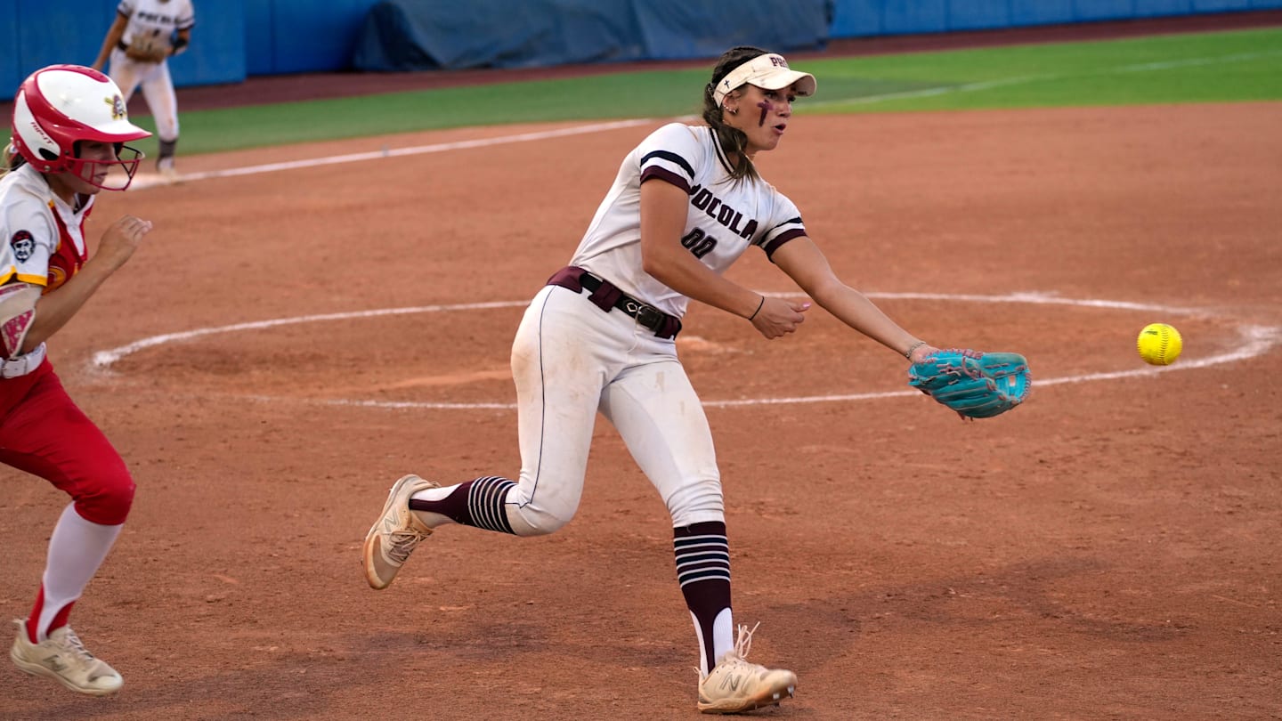 softball baseball difference