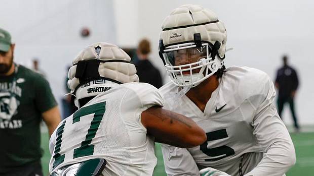 Michigan State LB Jordan Hall Defends Jonathan Smith
