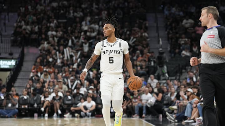 Rising Stars Collide: Castle, Sheppard Set for Spurs-Rockets Preseason ...