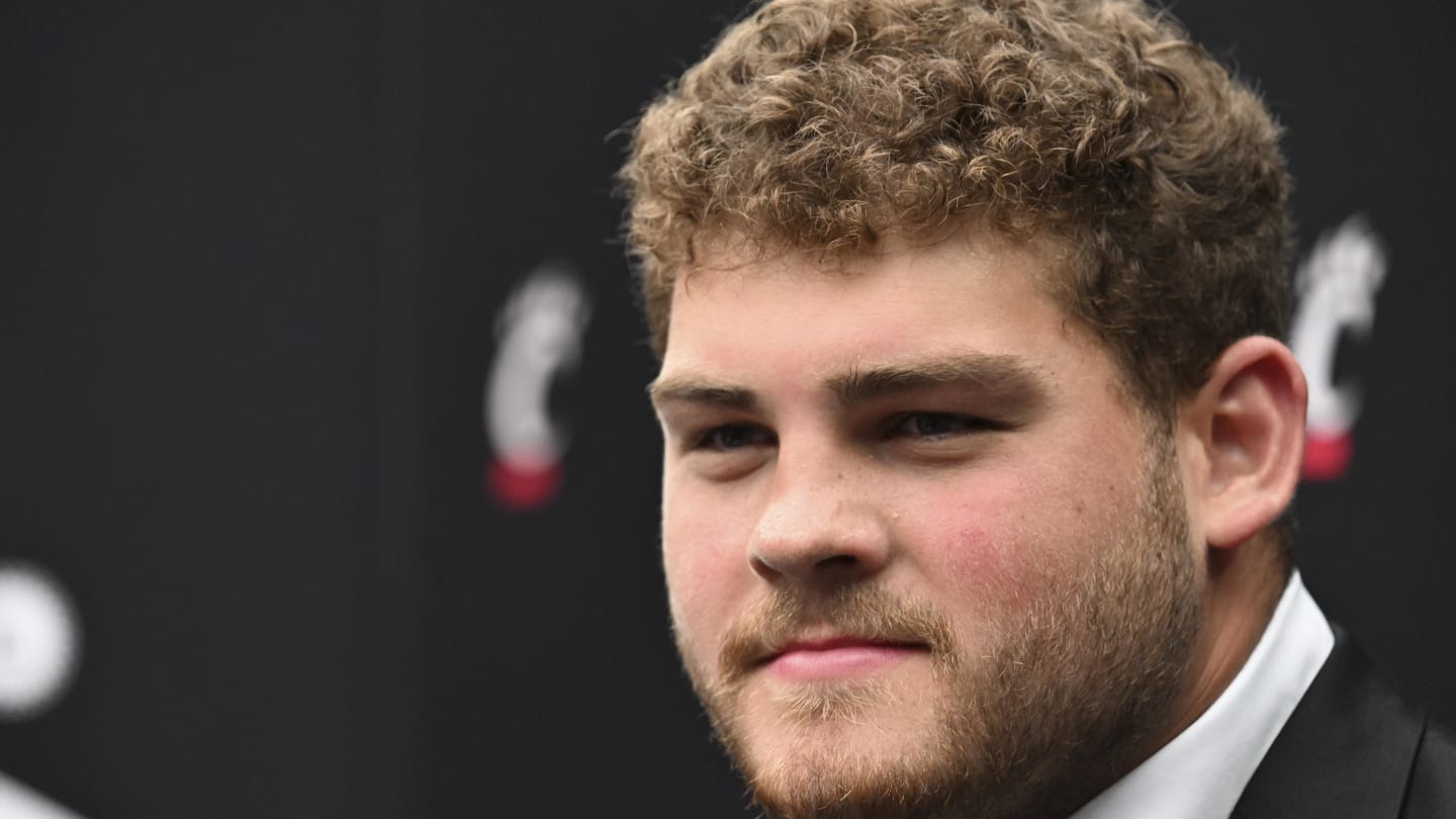 Look: Multiple Outlets Name Cincinnati BearGuard Luke Kandra as ...