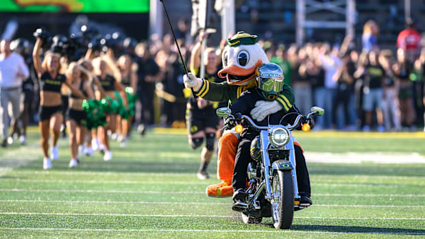 The Oregon Duck Mascot Spends a Day At the Big Ten Network Offices