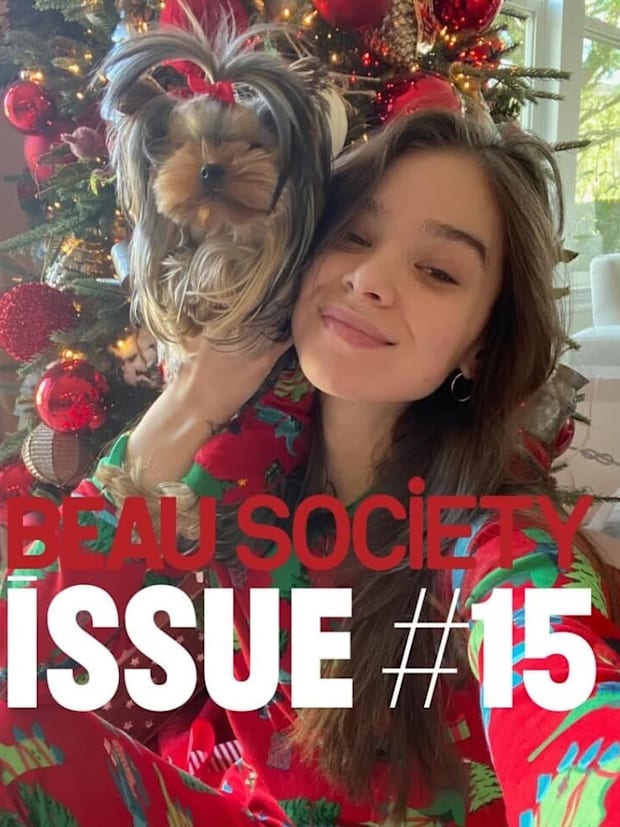 Josh Allen’s gf Hailee Steinfeld takes makeup-free selfie with look ...