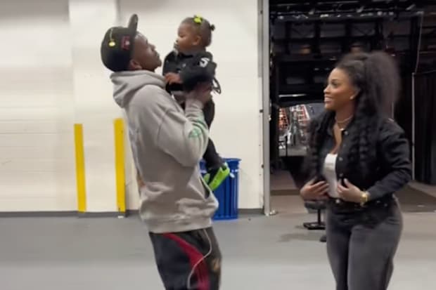 Anthony Edwards' girlfriend Shannon posts defiant 'whole world going ...