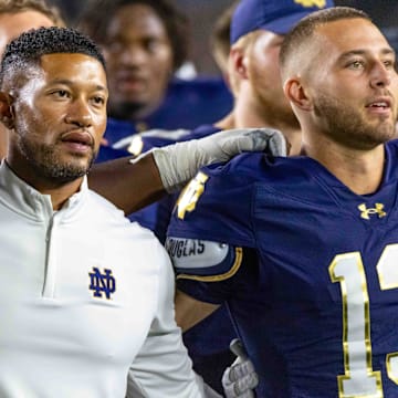 Former Notre Dame Guard Blake Wesley signs with Portland