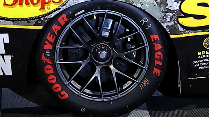NASCAR to Utilize "Option" Tire in Spring Phoenix Cup Race