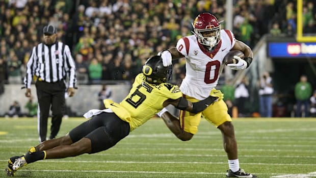 Oregon Ducks, Michigan Official Injury Report: Jordan Burch, Terrance ...