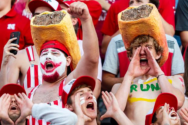 Alcohol Sales Approved at Memorial Stadium for Saturday's Big Red Preview