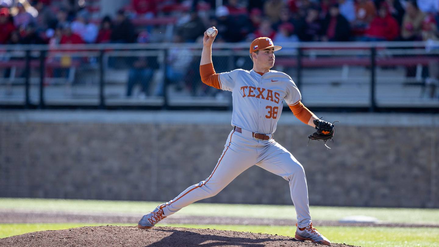 Texas Baseball Continuing to Stockpile Talent, Lands Talented 2027 Recruit