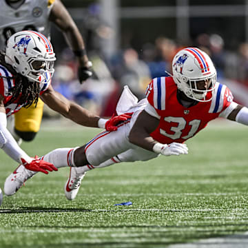 Quarterback Jaron Keawe Sagapulotele Commits to Cal