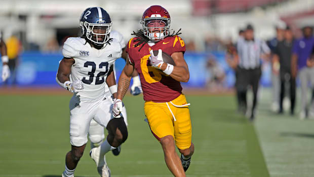 Biggest Winners, Losers In USC Trojans Win Over Georgia Southern