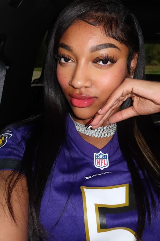 Angel Reese’s icy Baltimore Ravens fit for win over Washington Commanders