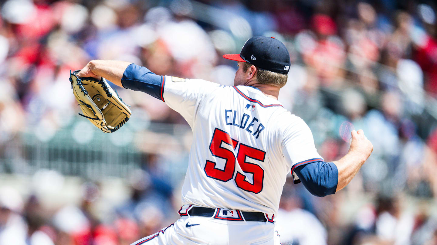 Should the Atlanta Braves experiment with a 6-man rotation?