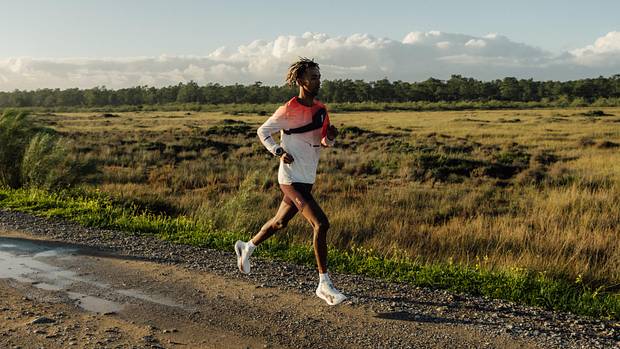 On Signs Long-Distance Running Star Yemaneberhan Crippa