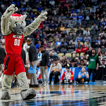 NC State Basketball Staff Contacts Nation's Most Prolific Sharpshooter