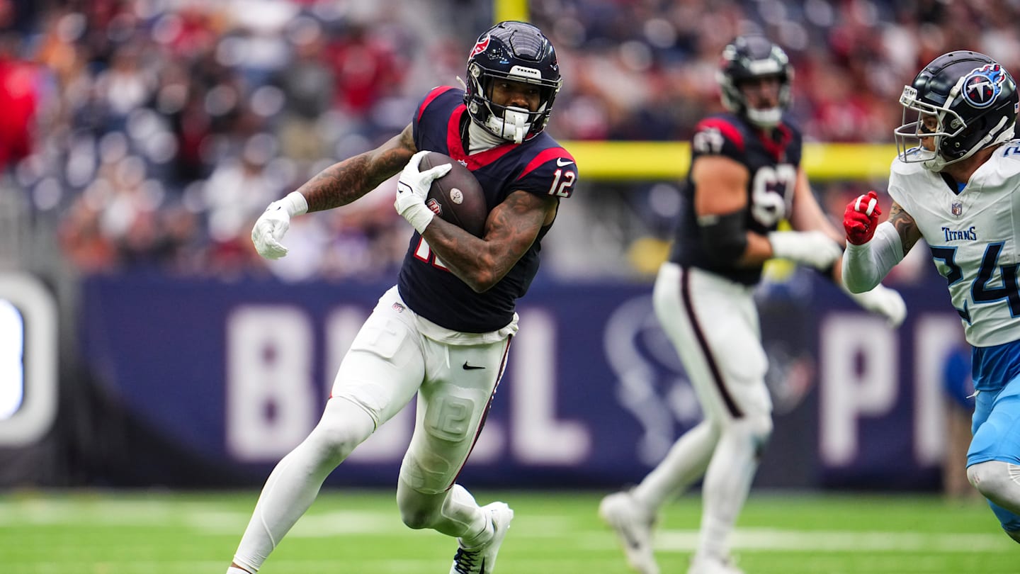 What is the Houston Texan's all-time record against the Tennessee Titans