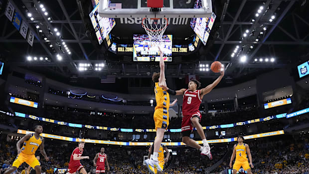 Ranking the toughest Wisconsin Badgers nonconference games in the Greg ...