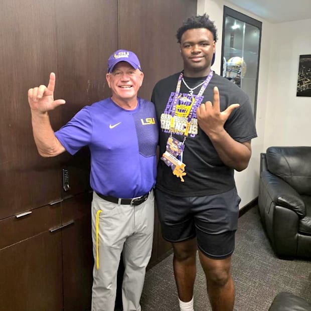 No. 1 Prospect in Louisiana, LSU Football Target to Visit Notre Dame ...
