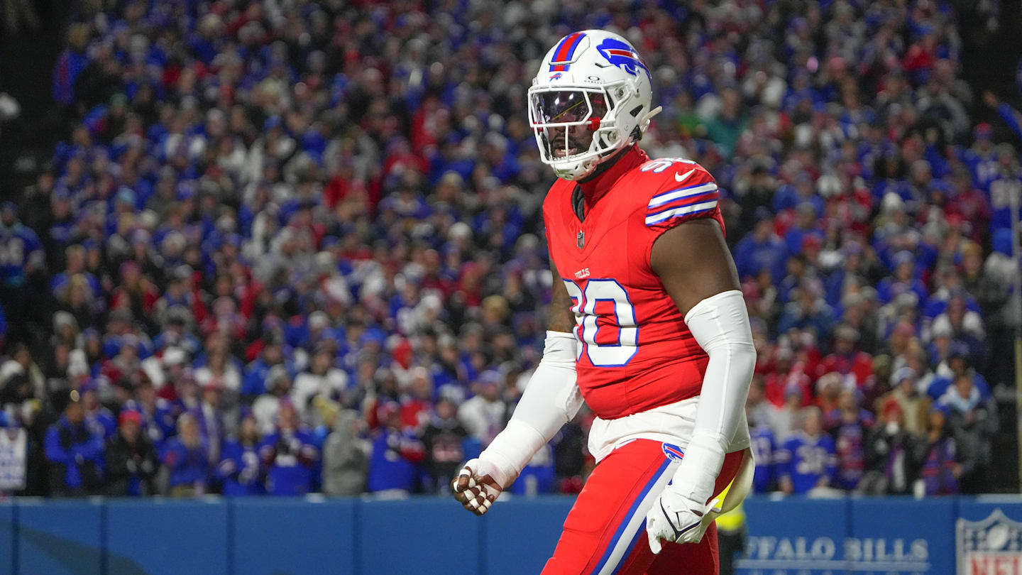 Tennessee Titans Showing Interest in Two Intriguing LB's