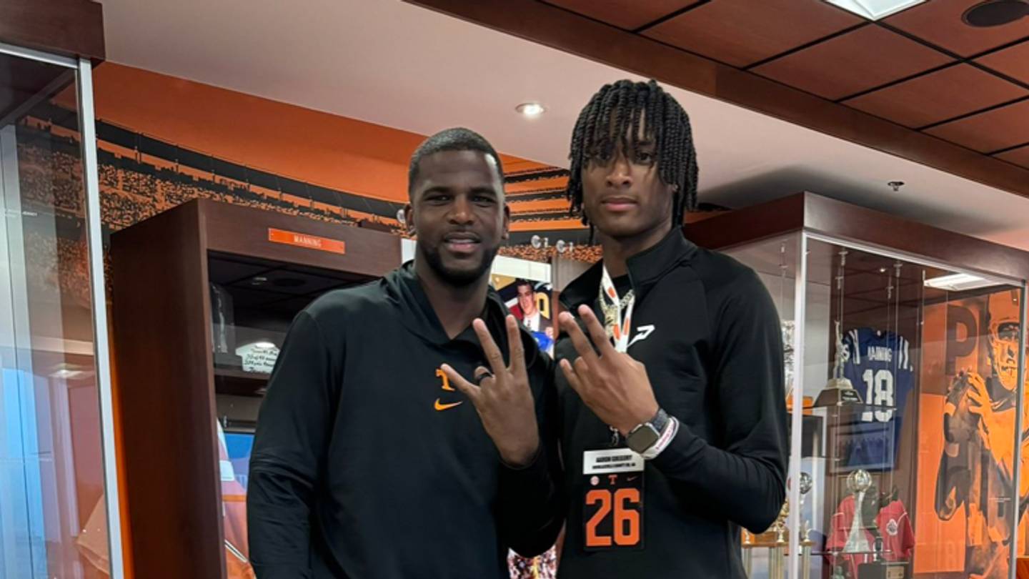 Aaron Gregory Recaps Visit With Tennessee Football