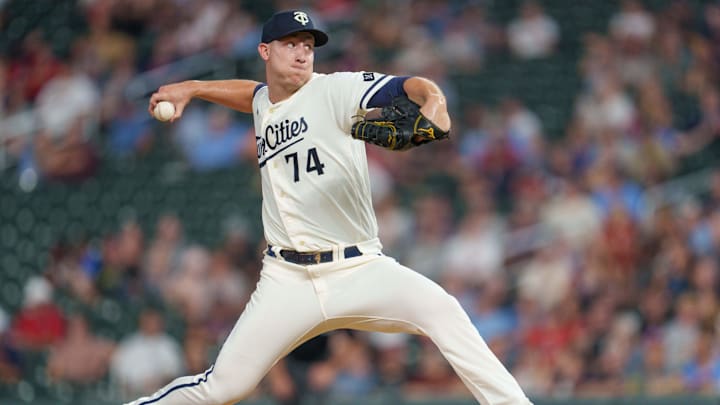 Diamondbacks Reportedly Sign Josh Winder to Minor League Deal