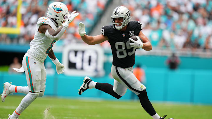 3 positives from Raiders' loss to Dolphins