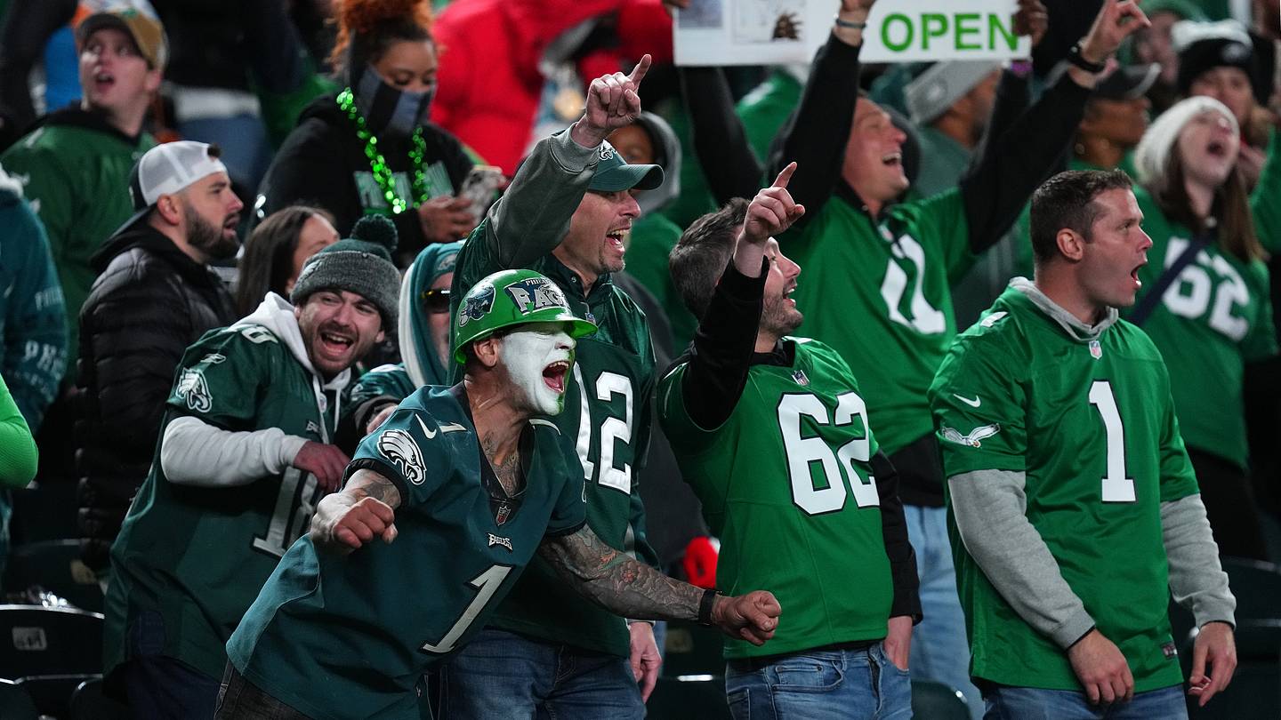 One of the greatest Eagles ever falls just short of top spot on a ...