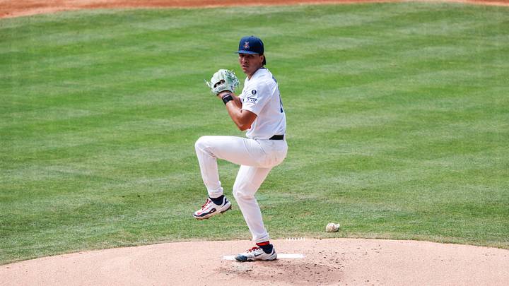 Arizona Pitcher Signs with his MLB Franchise