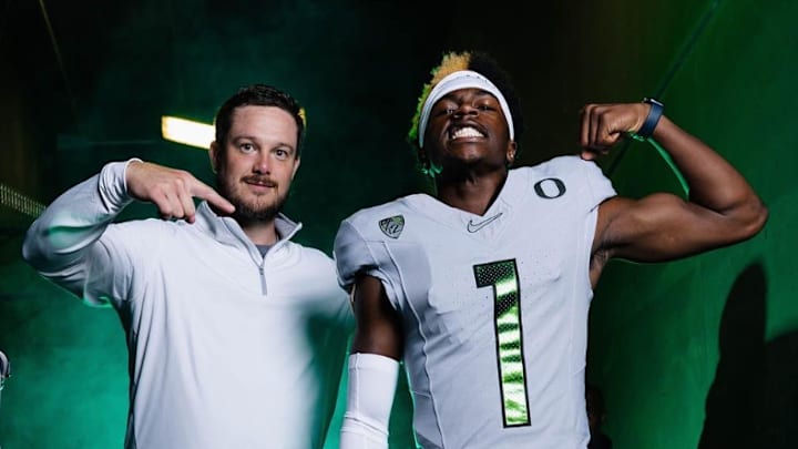 Texas Longhorns Transfer Johntay Cook Hints At Oregon Ducks? Social ...