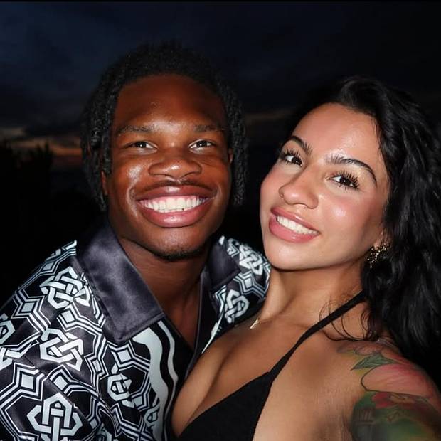 Travis Hunter’s wife Leanna’s elaborate manicure has secret couple ...