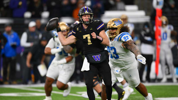 Oregon Ducks' Jabbar Muhammad Evaluates Former Team Washington Huskies