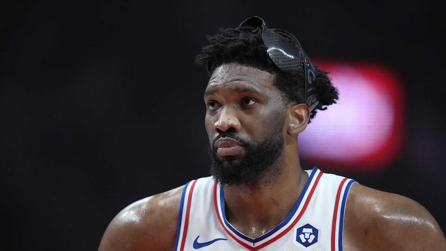 Joel Embiid's Official Injury Status for 76ers-Warriors