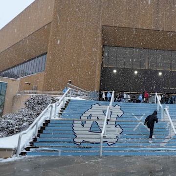 Hubert Davis Gives Short Answer to Costly UNC Basketball Issue at Wake