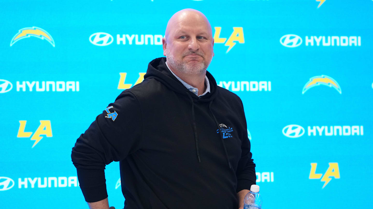 NFL trade deadline’s biggest name sends Chargers fans into frenzy