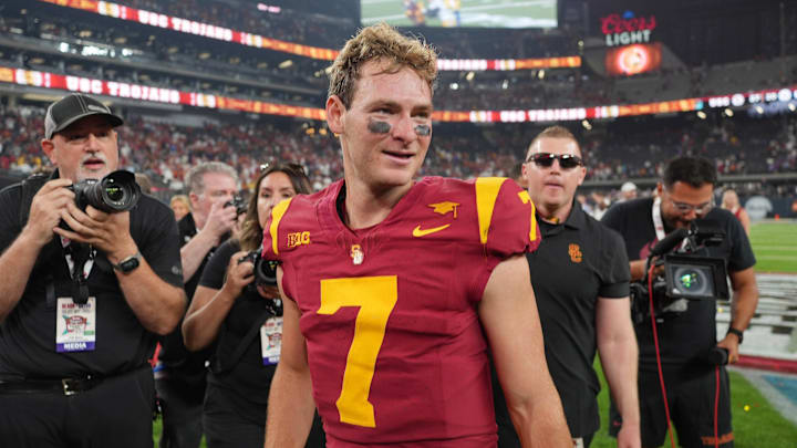 USC Trojans' Miller Moss Emotional After Notre Dame Defeat: Transfer ...