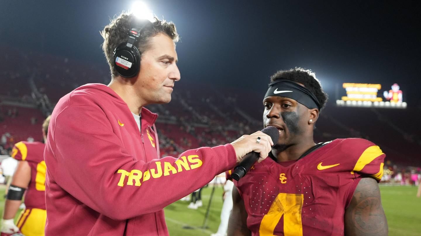 USC Trojans' Woody Marks, Makai Lemon Earn MVP in Win Over Rutgers