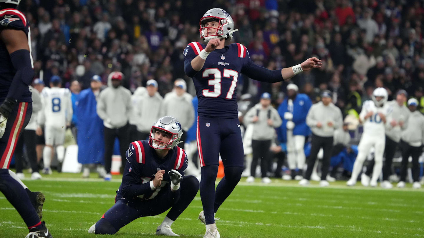 Former Patriots Kicker Lands First NFL Job Since Leaving New England in ...