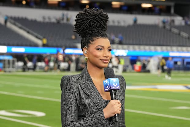 Taylor Rooks slays with her amazing fashion and exclusive big-time ...