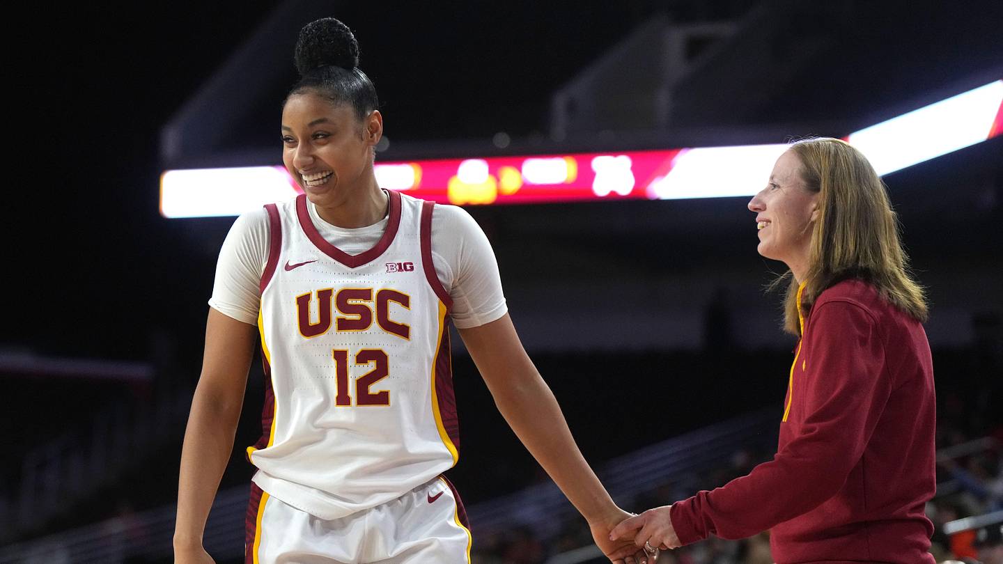 USC Trojans' JuJu Watkins Named AP, Big Ten Player Of Week, Dominates ...