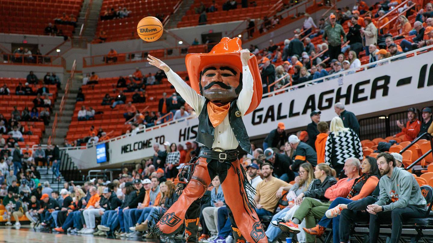 Oklahoma State Sophomore Forward Enters Transfer Portal