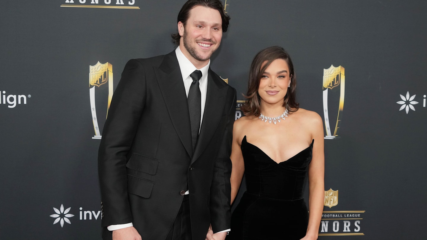 Smitten Josh Allen shares first honeymoon photos with 'wifey' Hailee ... Smitten Josh Allen shares first honeymoon photos with 'wifey' Hailee ...