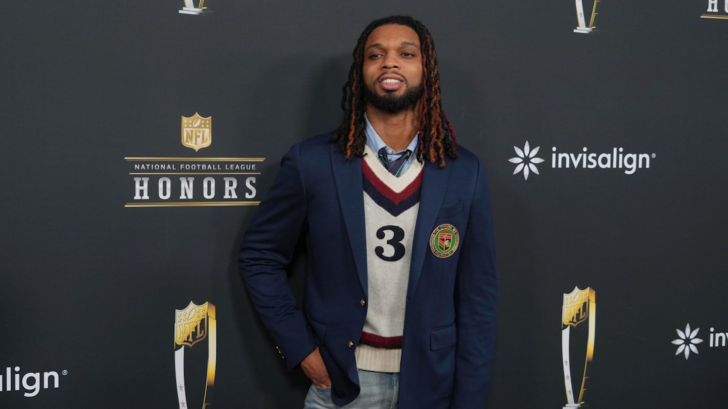 Pitt Panthers' Damar Hamlin Loses NFL Comeback POTY Award Again