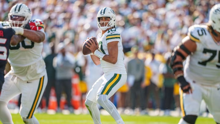 NFC North quarterback power rankings Week 8: Jordan Love is one of the ...