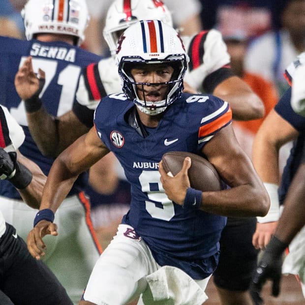 Auburn Interim D.J. Durkin Details Decision to Start Deuce Knight Over ...